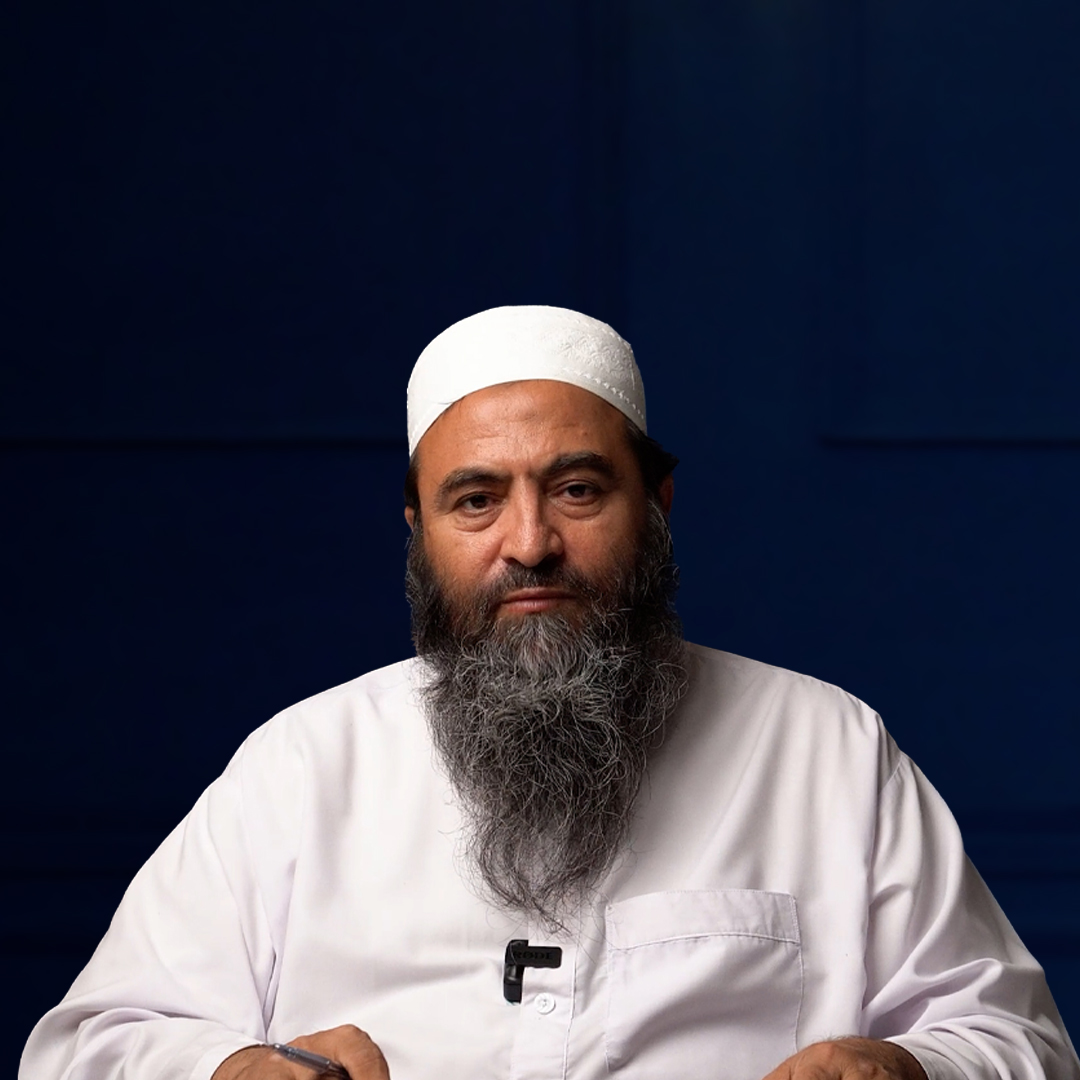 آئی او یو: Our Instructors